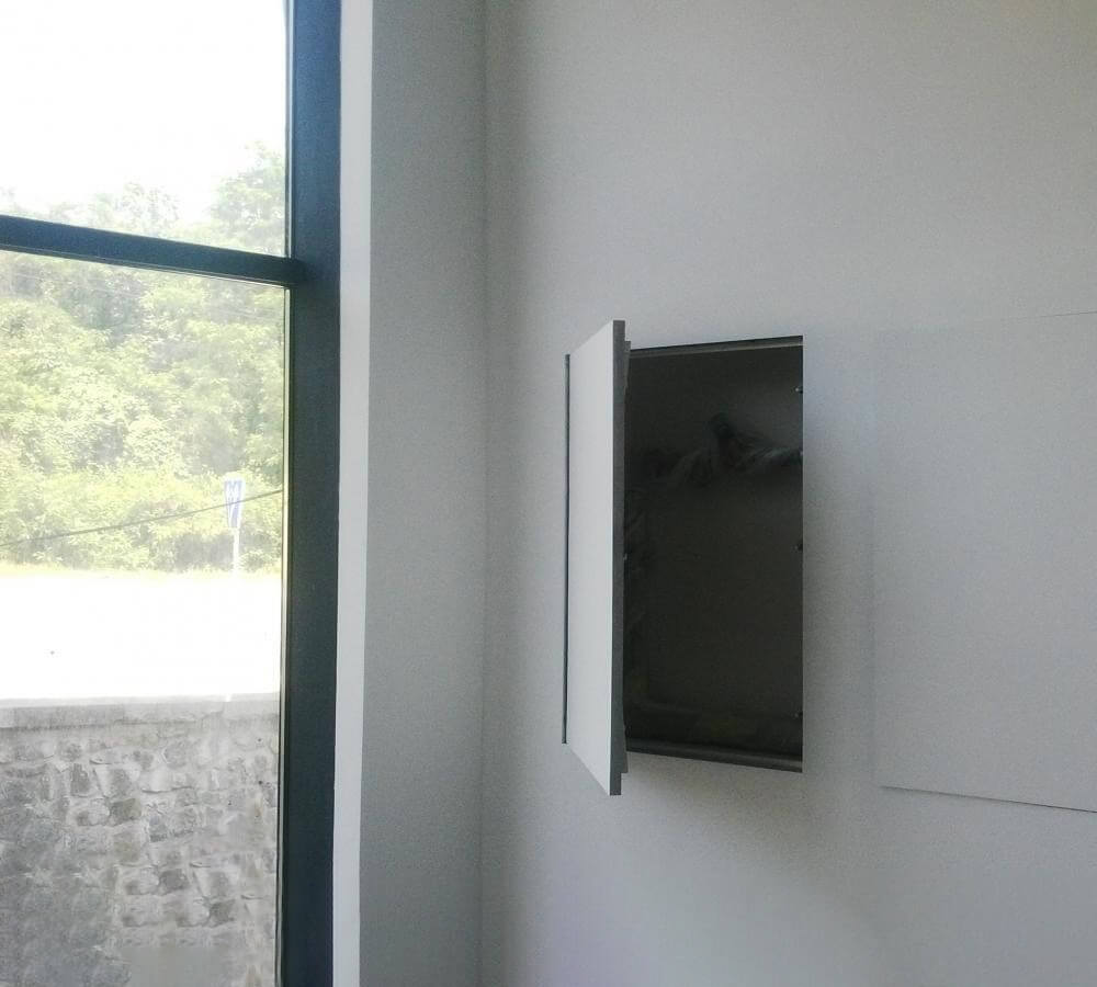 Aluminium wall access panel 300×500 mm — KMF LUKE — custom access hatch ...